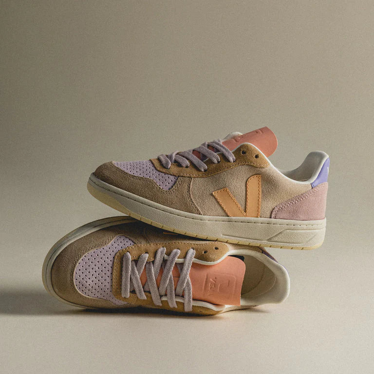 V-10 || Peach – Flinders Shed